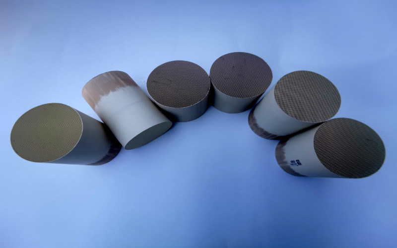 Pt Rh Pd Based Three-Way Catalyst Twc Car Exhausts System Metallic ...